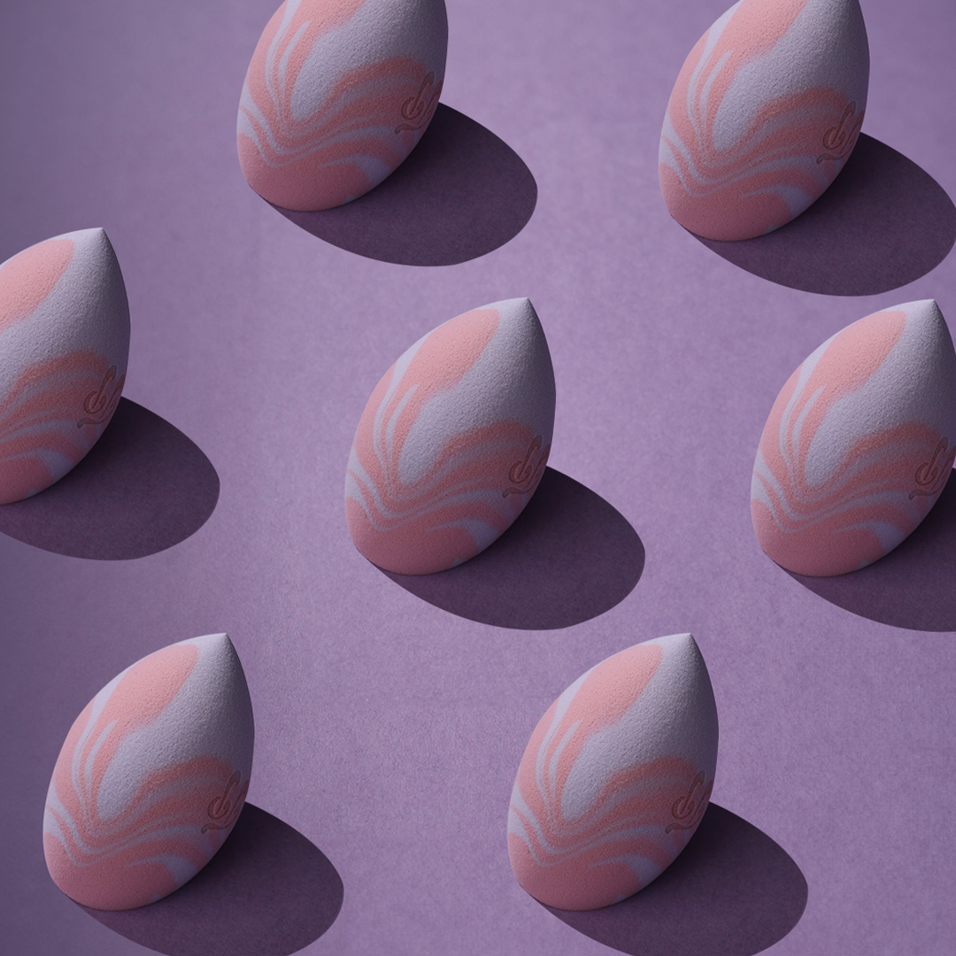 Buy BH Stay Pressed - Beauty Sponge with Case Online - HOK Makeup